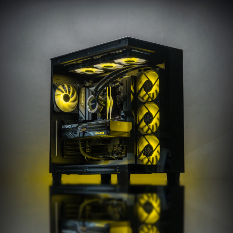 Buy Pre Built Gaming PC in India | EliteHubs.com | Gaming & Streaming